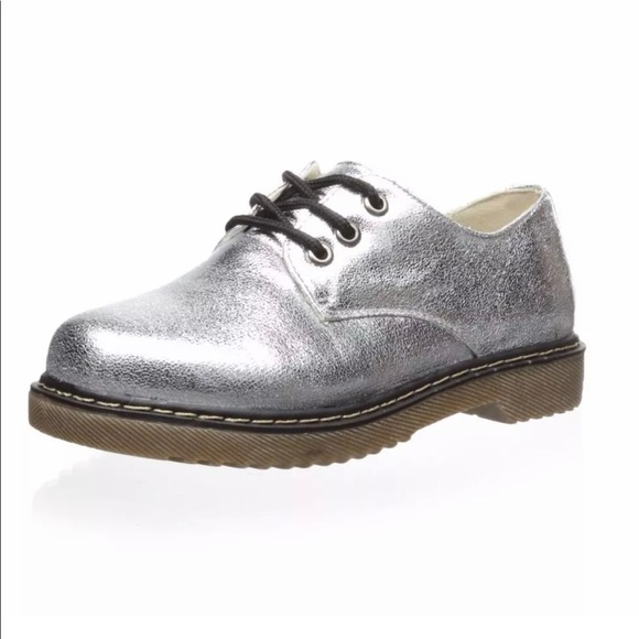 Coco Jumbo | Shoes | Coco Jumbo Cookie Shoes 35 New Silver Loafers ...
